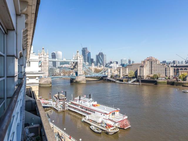 Spice Quay Heights, Shad Thames SE1, 2 bed flat to rent, £3,800 pcm | PrimeLocation
