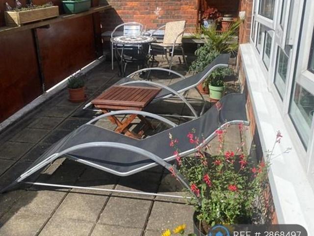 Spicer Close, London, SW9 2 bed flat to rent £1,900 pcm £438 pw
