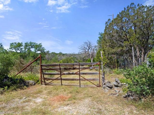 Spicewood, TX 78669