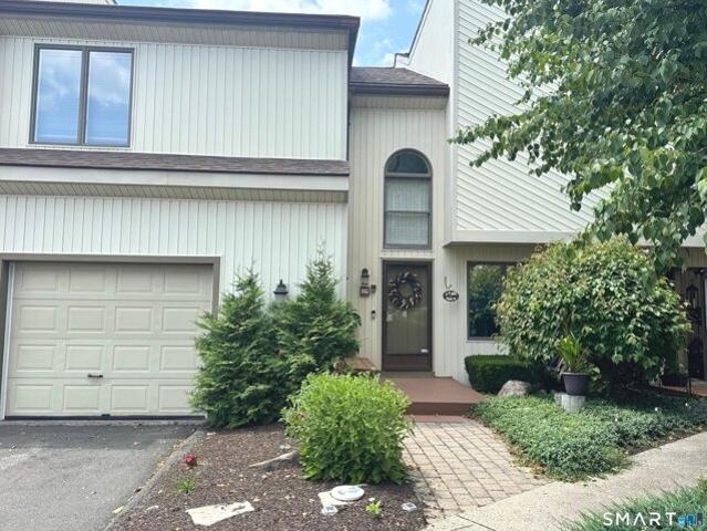 Spindle Hill Rd Apt G, Wolcott, Home For Sale