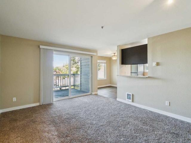 Spinnaker Apartments 2 Bedroom Apartment for Rent at 1145 S 216th St, Des Moines, WA 98198 Central Des Moines
