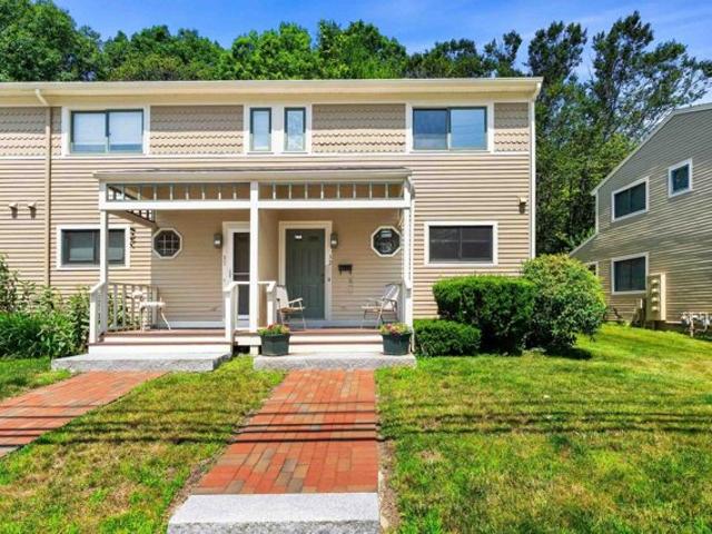 Spinnaker Way, Portsmouth, Condo For Sale