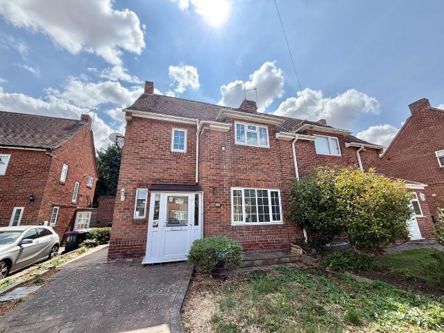Spinney Close, West Bridgford, Nottingham NG2, 3 bed property to rent, £1,400 pcm | PrimeLocation