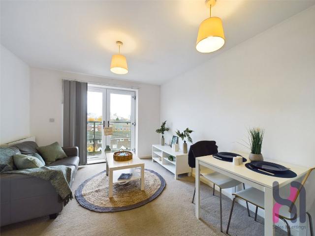 Spinner House, 1A Elmira Way, Salford M5, 1 bed flat to rent, £950 pcm | PrimeLocation