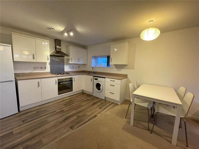 Spinner House, 1A Elmira Way, Salford M5, 2 bed flat to rent, £1,150 pcm | PrimeLocation