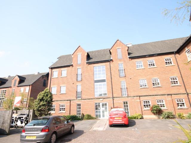 Spinners Court, Buckshaw Village PR7, 2 bed flat to rent, £775 pcm | PrimeLocation