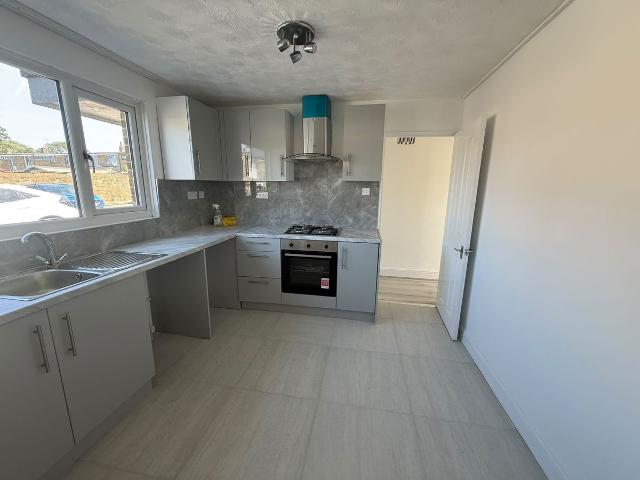 Spinning Wheel Mead, Harlow CM18, 2 bed terraced house to rent, £1,600 pcm | PrimeLocation