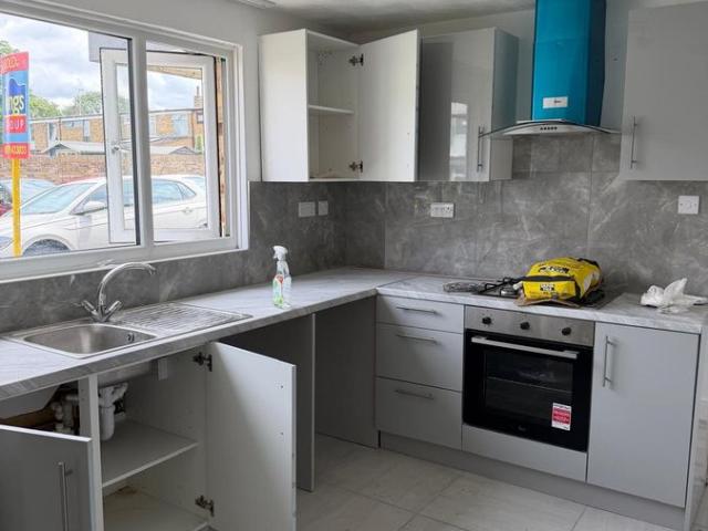Spinning Wheel Mead, Harlow CM18, 2 bed terraced house to rent, £1,700 pcm | PrimeLocation