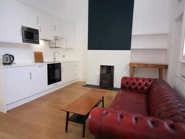 Spinning Path, Blackboy Road EX4, 2 bed maisonette to rent, £780 pcm | PrimeLocation