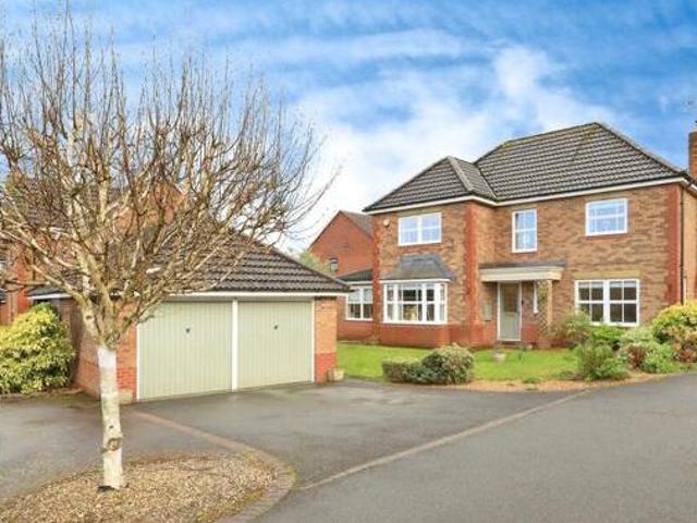 Spires Croft, Shareshill, 4 Bedroom Detached