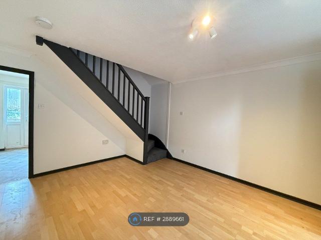 Spires Walk, Barry CF63, 2 bed semi detached house to rent, £1,150 pcm | PrimeLocation