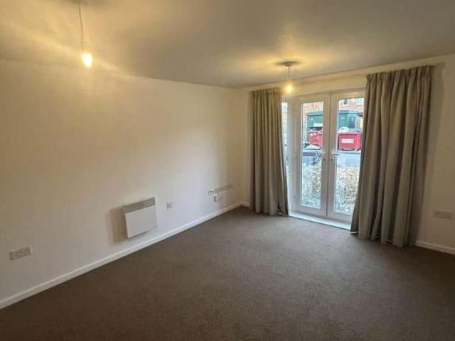 Spires View, Warrington, WA1