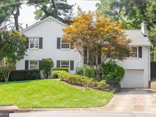 Split Level, Detached BETHESDA, MD 5824 Ogden Ct