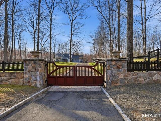 Split Rock Rd, Newtown, Home For Sale