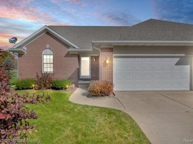 Spruce Ct, Linden, Condo For Sale