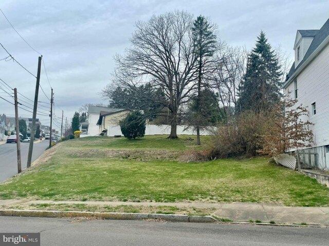 / Spruce And Andover, Wilkes Barre, Plot For Sale