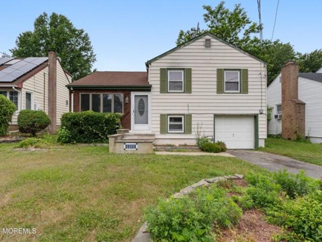 Spruce Ave, Ocean Township, Home For Sale
