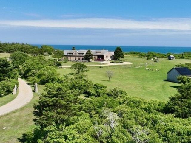 Spruce Gate Rd, Chilmark, Home For Sale