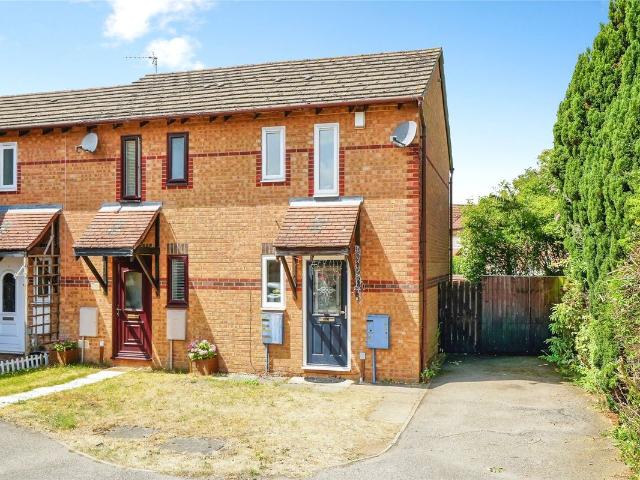 Spruce Drive, Bicester, Oxfordshire OX26, 1 bed end terrace house to rent, £1,250 pcm | PrimeLocation