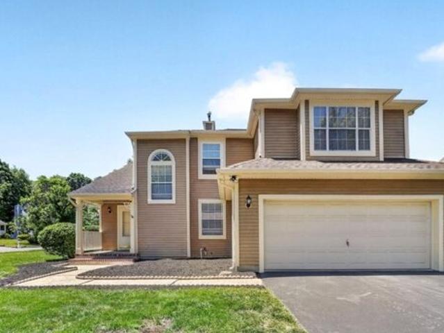 Spruce Hollow Dr, Howell, Home For Sale