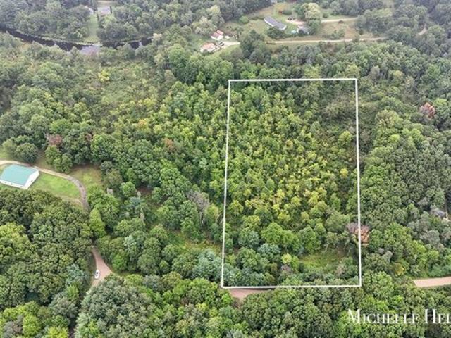 Spruce Hollow Dr Parcel A, Middleville, MI 49333