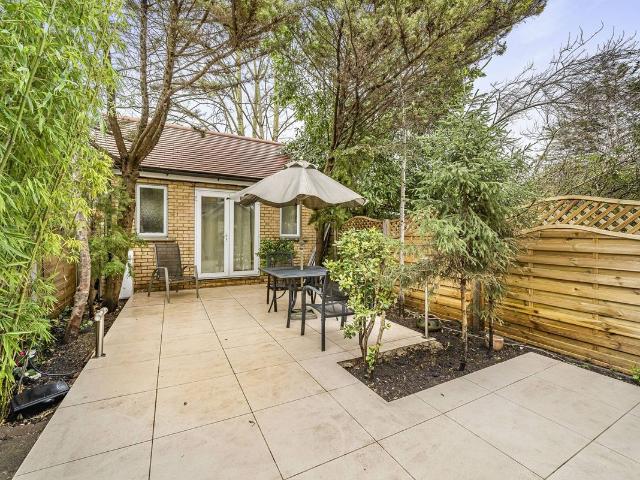 Spruce Hills Road, Walthamstow, London E17, 2 bed flat to rent, £2,800 pcm | PrimeLocation