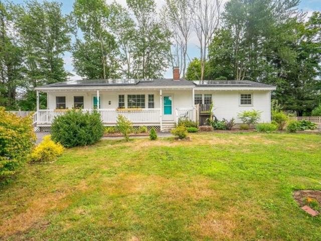 Spruce Ln, Gorham, Home For Sale