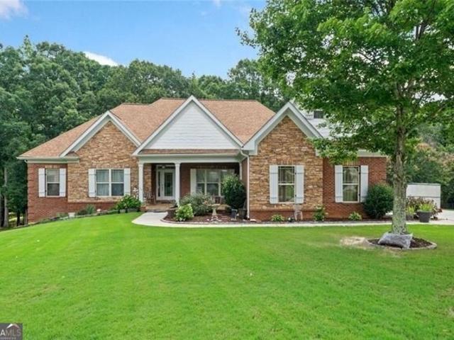 Spruce Lake Dr, Dacula, Home For Sale