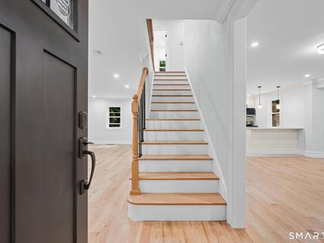 Spruce Mountain Rd, Danbury, Home For Sale
