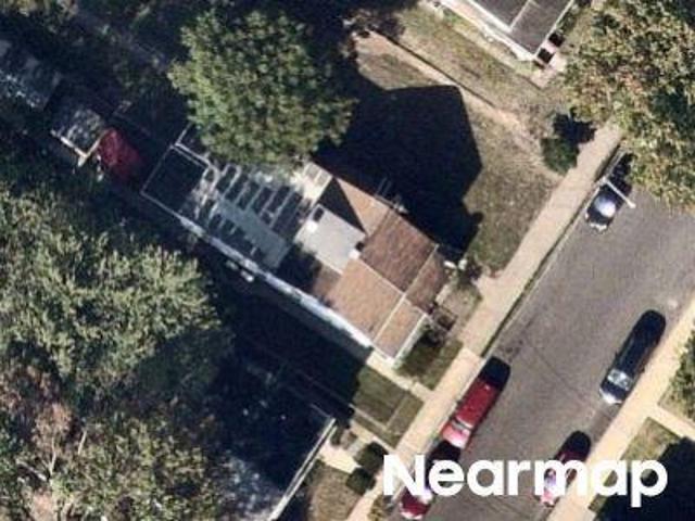 Spruce St