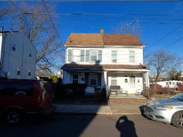 Spruce St