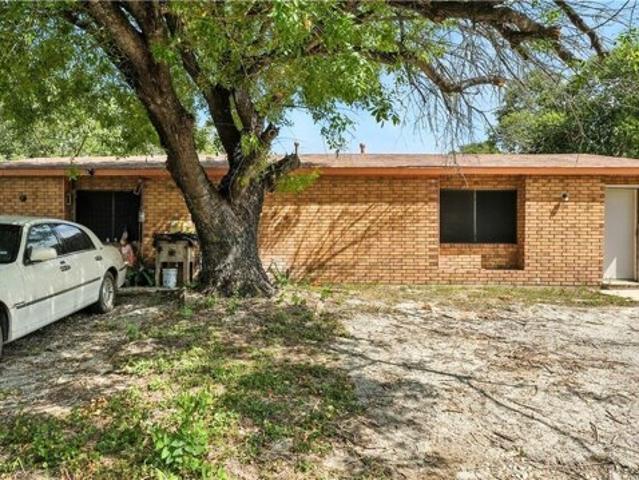 Spruce St, Seguin, Home For Sale