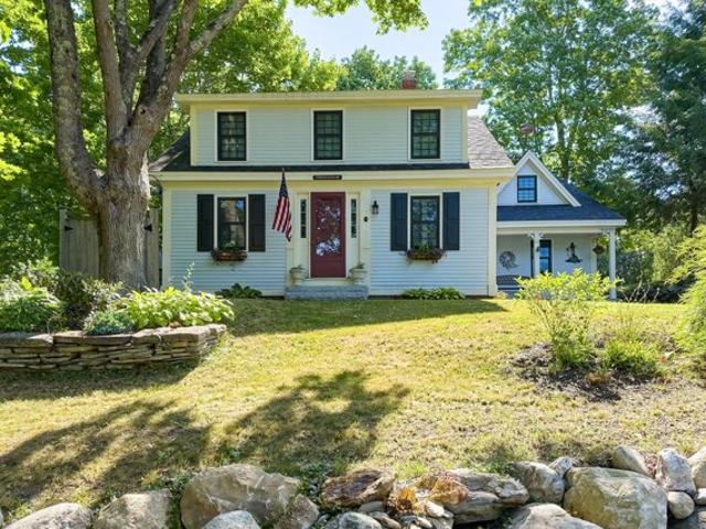 Spruce St, Rockport, Home For Sale