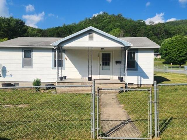 Spruce St, White Sulphur Springs, Home For Sale