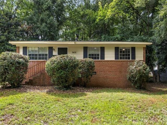 Spruce Pine Pl, Charlotte, Home For Sale