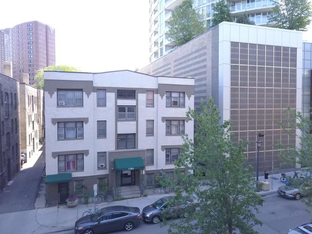 Spruce Place Apartments Studio Apartment for Rent at 1365 Spruce Pl, Minneapolis, MN 55403 Loring Park