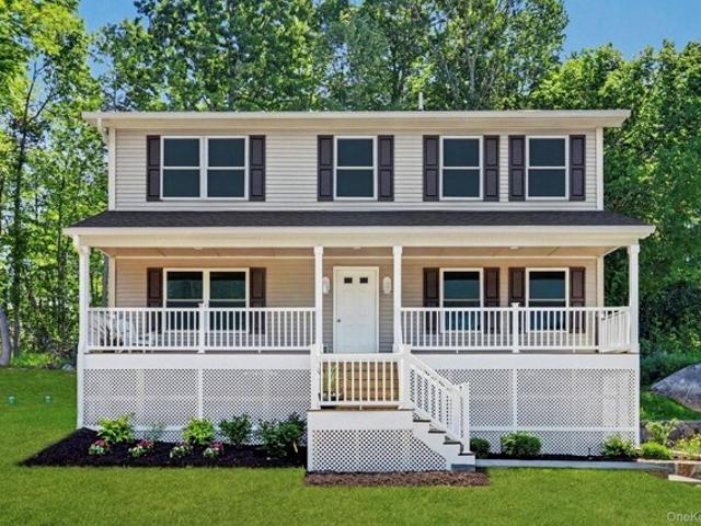 Spruce Rd, Brewster, Home For Sale