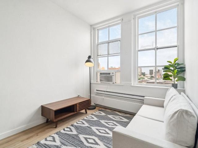 Spruce Tower 1 Bedroom Apartment for Rent at 1228 Spruce St, Philadelphia, PA 19107 Washington Square West