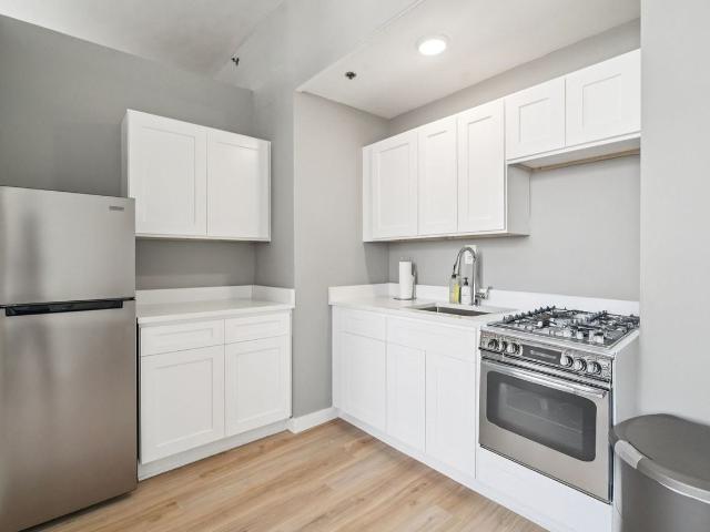 Spruce Tower 1 Bedroom Apartment for Rent at 1228 Spruce St, Philadelphia, PA 19107 Washington Square West