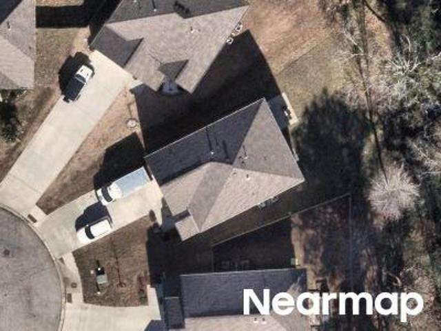 Sprayberry Dr
