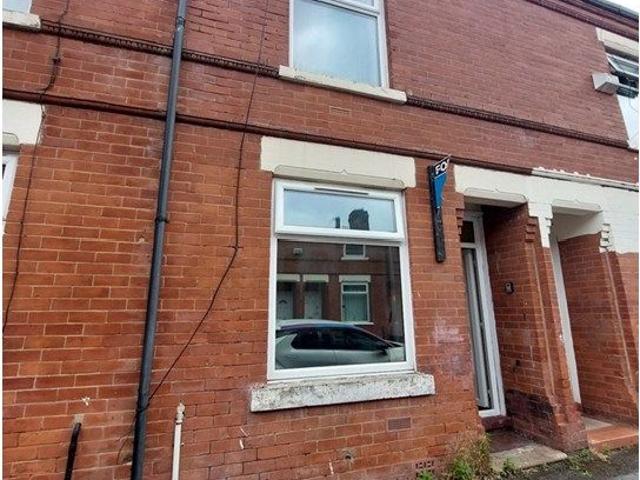 Spreadbury Street, Manchester M40, 2 bed terraced house to rent, £1,095 pcm | PrimeLocation