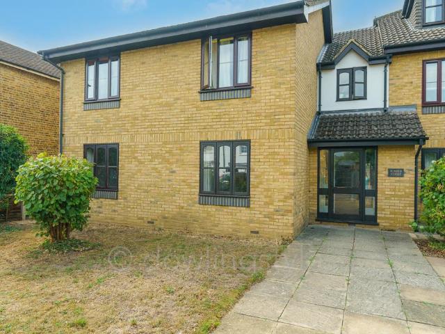 Spreighton Road, West Molesey KT8 2 bed apartment to rent £1,650 pcm £381 pw