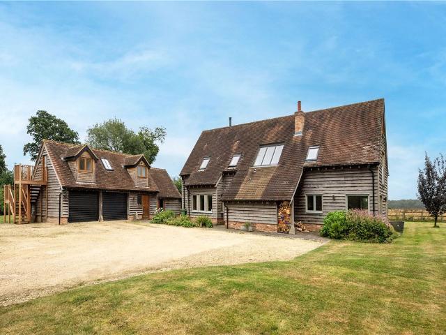 Sprigs Alley, Crowell Hill, Chinnor, Oxfordshire OX39, 5 bed detached house to rent, £4,000 pcm | PrimeLocation