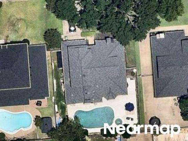 Sprindeltree Dr