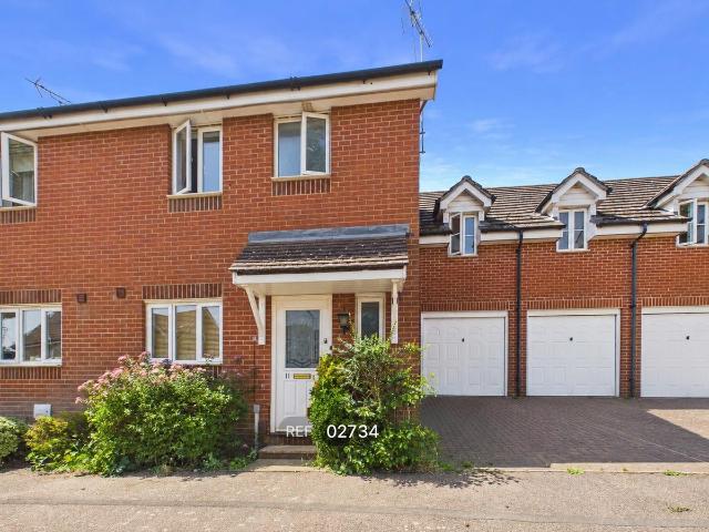 Springtail Road, Pinewood, Ipswich, Suffolk, UK IP8, 3 bed semi detached house to rent, £1,200 pcm | PrimeLocation