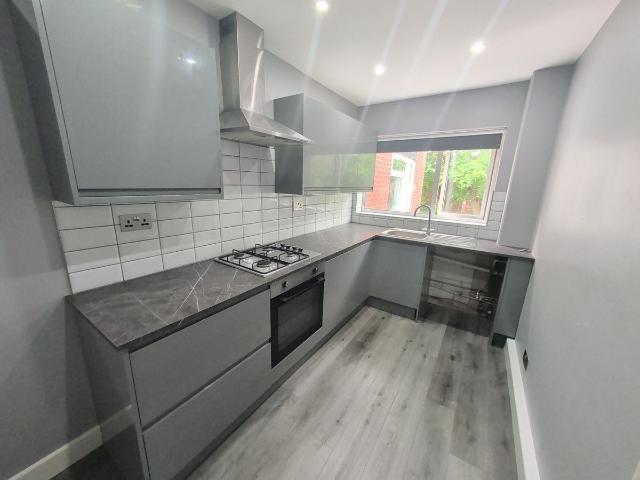 Springthorpe Green, Birmingham B24, 2 bed flat to rent, £925 pcm | PrimeLocation