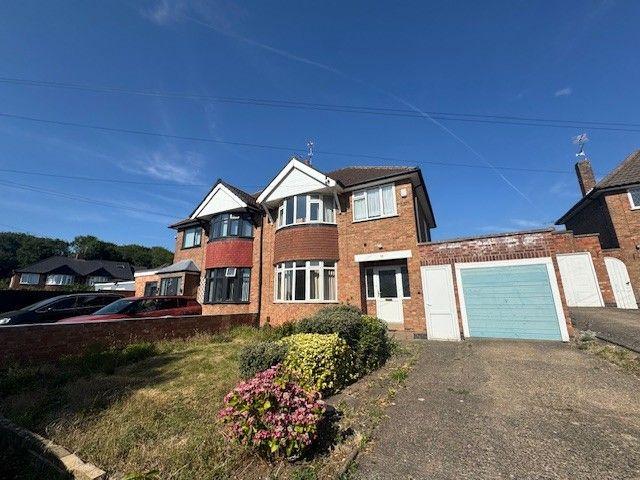 Springway Close, Leicester LE5, 3 bed property to rent, £1,150 pcm | PrimeLocation