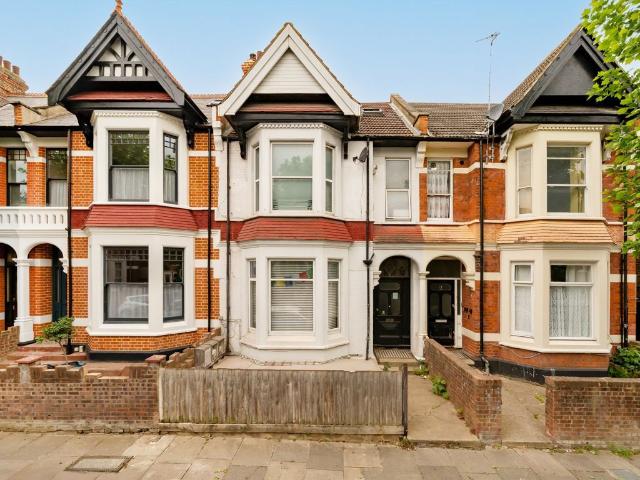 Springwell Avenue, Harlesden NW10, 2 bed flat to rent, £2,250 pcm | PrimeLocation