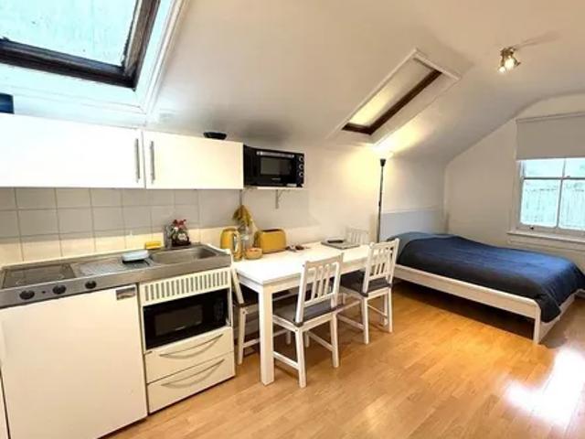 Springwell Avenue, London, NW10 4HN, United Kingdom | Studio apartment for rent #140656703 | Rentberry