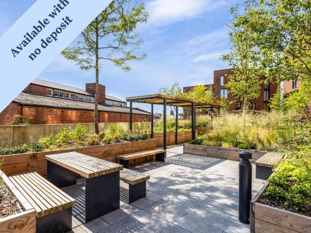 Springwell Gardens, Whitehall Road. 3 bed penthouse to rent £2,500 pcm £577 pw